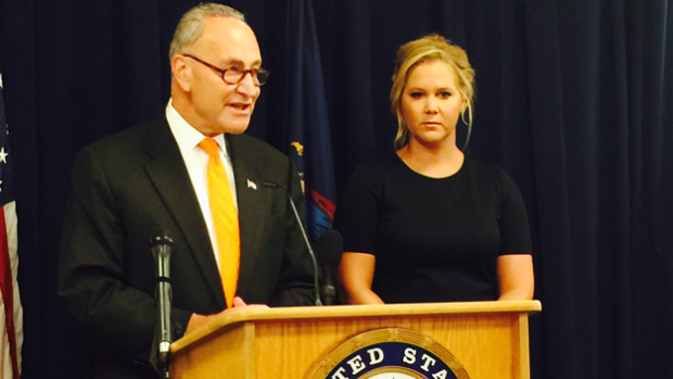 Amy Schumer Teams Up With Chuck Schumer To Fight Gun Violence at ... Amy Schumer Teams Up With Chuck Schumer To Fight Gun Violence at ...