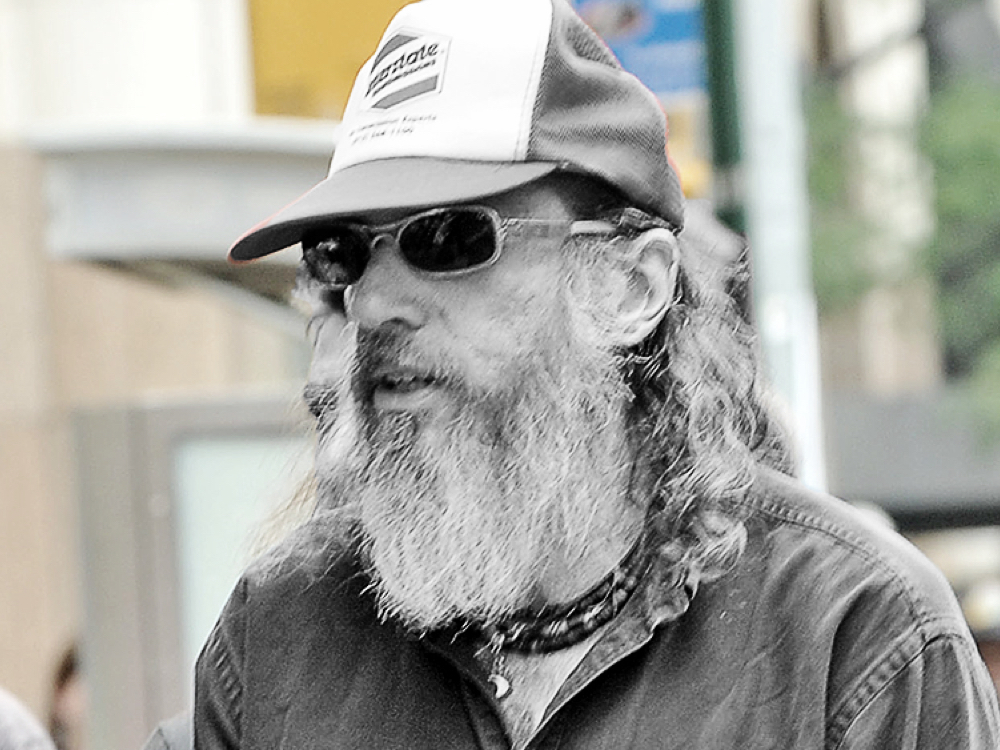 Larry Charles is Coming to SiriusXM to Talk With Ron Bennington With a ...